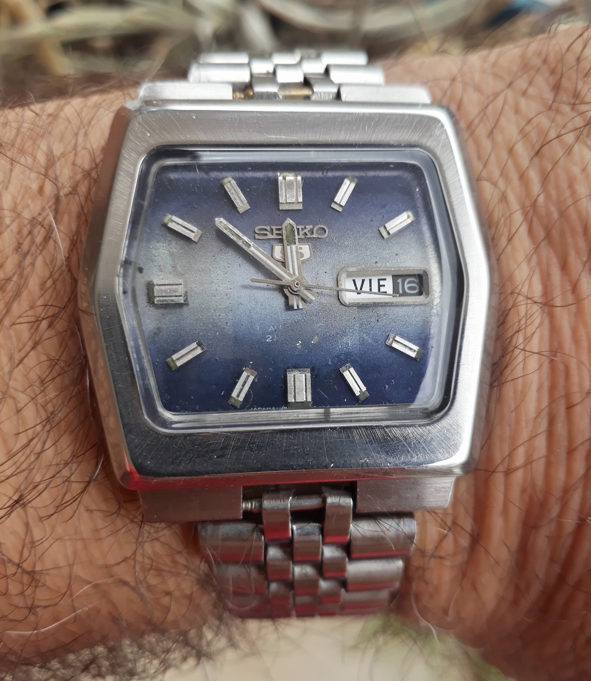 Seiko 5 TV movimiento 6119 año 1975 - Hablemos de Relojes - HdR